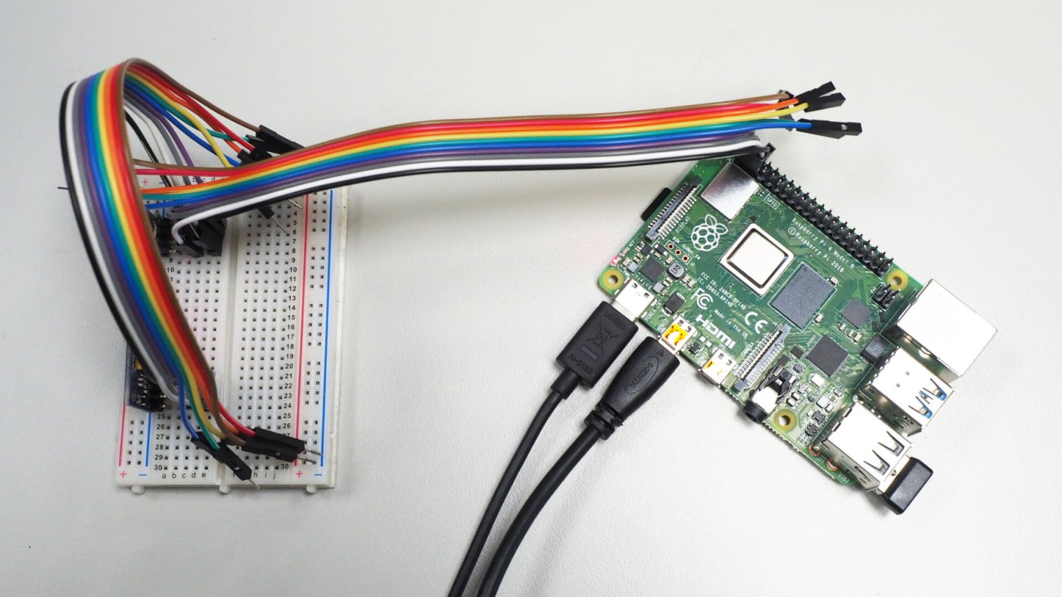 樹莓派 Raspberry Pi 連接多個 I2C 裝置教學與範例 - Office 指南